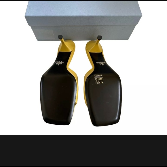 Prada | Shoes | New Prada Calzature Donna Brushed Leather Heeled Slides ...